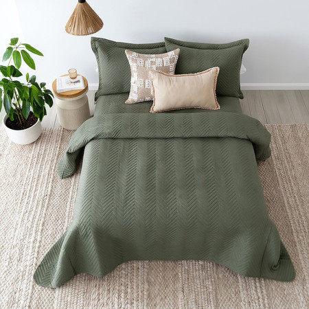 Bambury Herringbone Embossed Quilted Coverlet Set